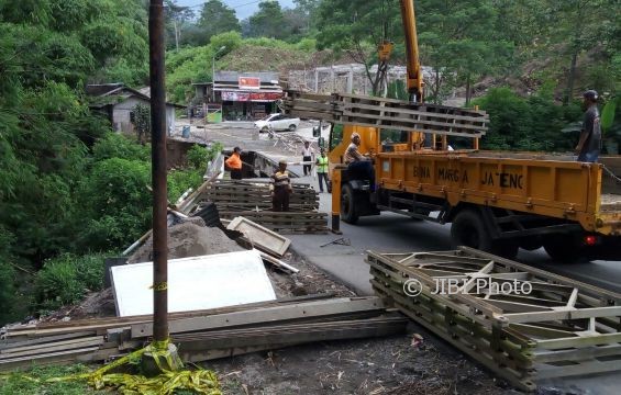 INFRASTRUKTUR BOYOLALI : Material Datang, Jembatan Darurat Grawah Mulai ... INFRASTRUKTUR BOYOLALI : Material Datang, Jembatan Darurat Grawah Mulai ...