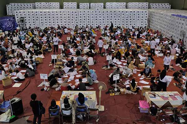 Guru Kencing Berdiri Murid Kencing Berlari Panduan Informasi Dan Inspirasi